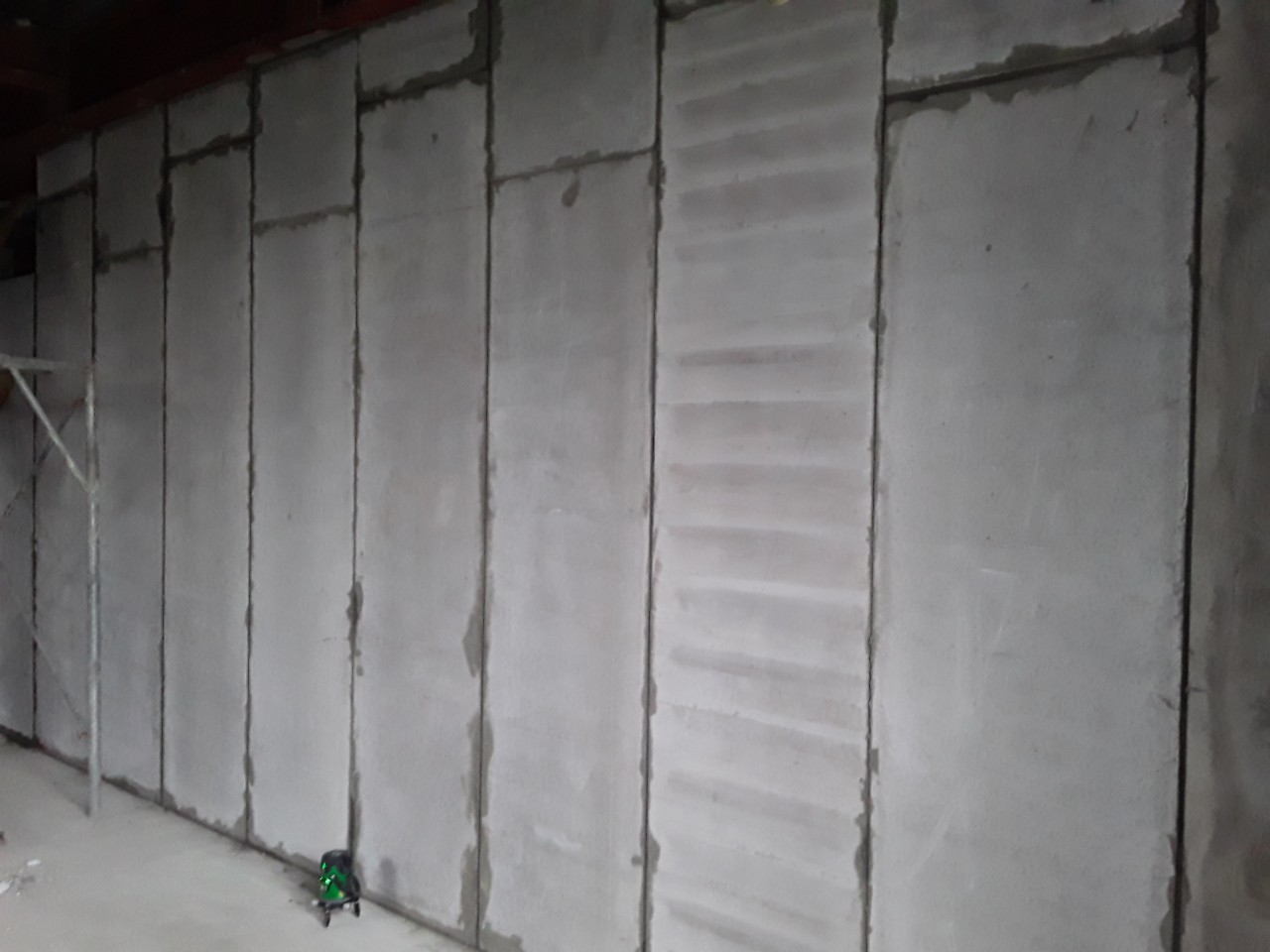 IME Construction Co.,Ltd (Min Dhama) - Green Great Wall